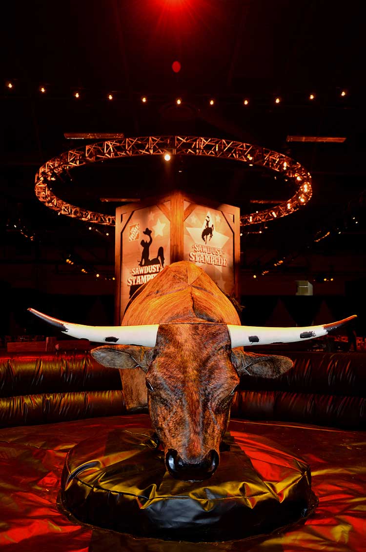Dallas Mechanical Bull Rental and Sales - Silverado Ranch